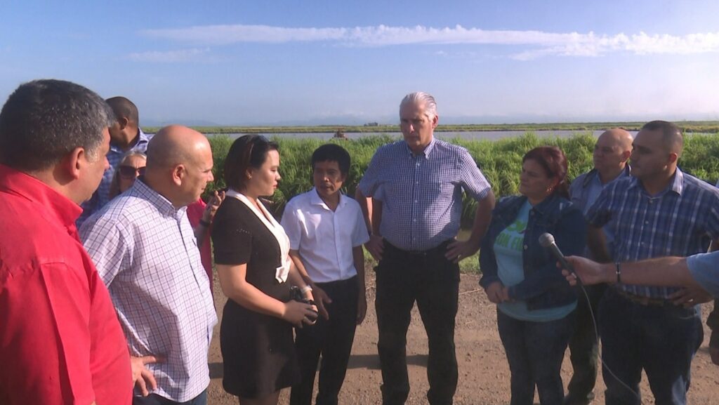 Presidente cubano Miguel Díaz-Canel Bermúdez evalúa proyecto arrocero ...